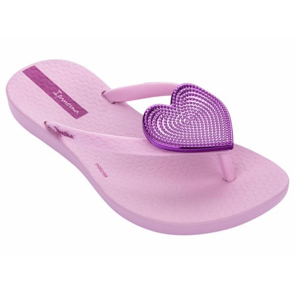 Ipanema | Shoes | Ipanema Kids Wave Heart Sandals | Poshmark